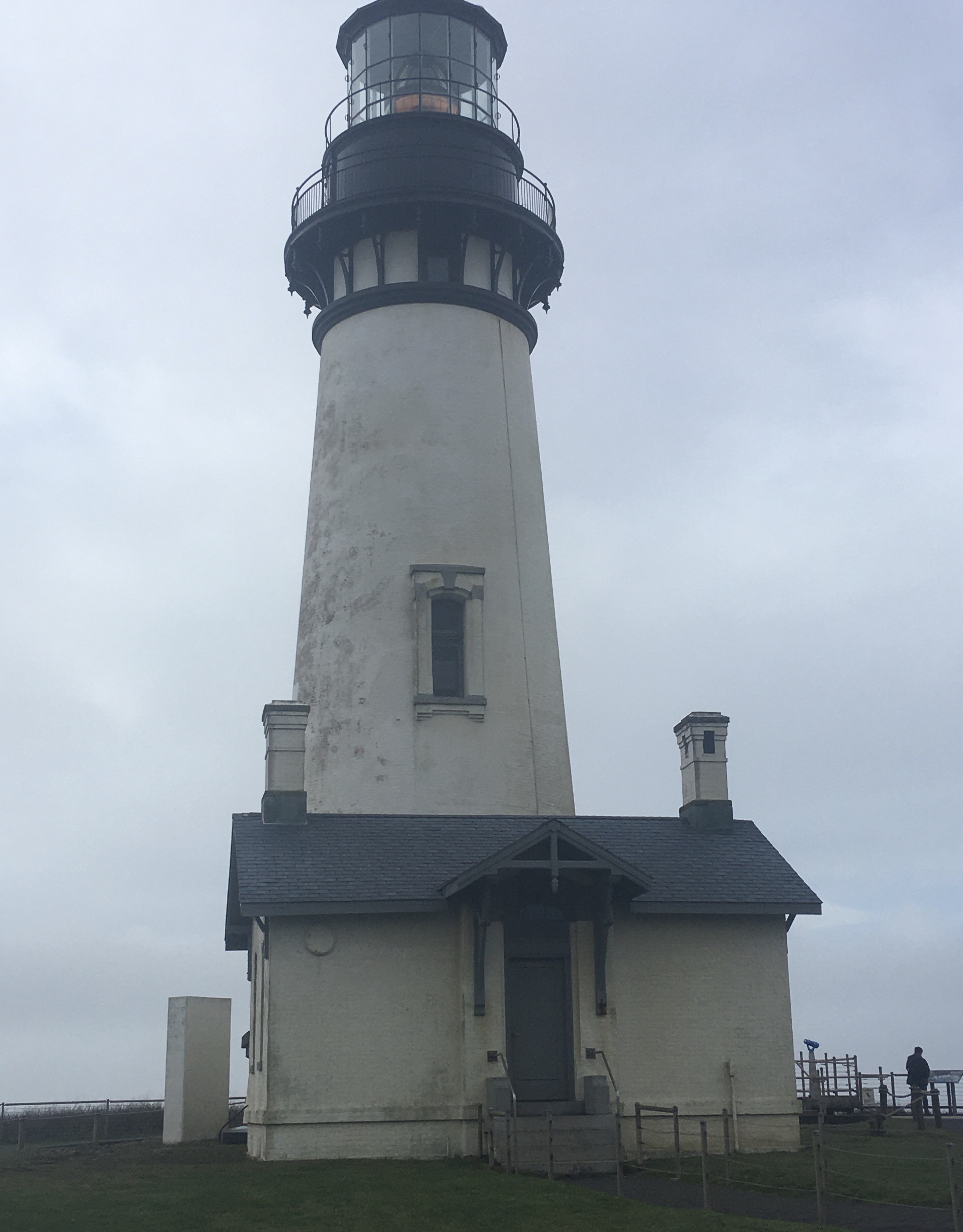 A Lighthouse In Winter | olderfatterhappierdotcom